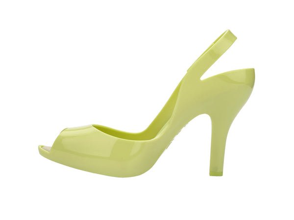 MELISSA LADY DRAGON II AD – Melissa Shoes Vietnam